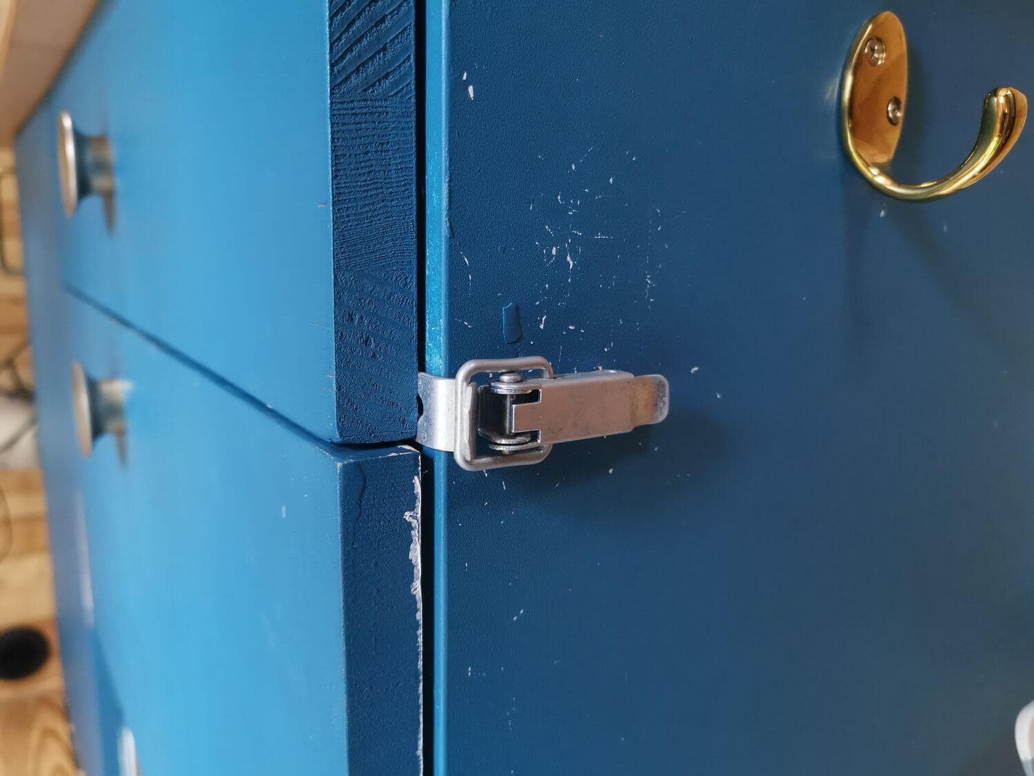 Placard, Étagère et Verrous aux Normes VASP : 5 solutions